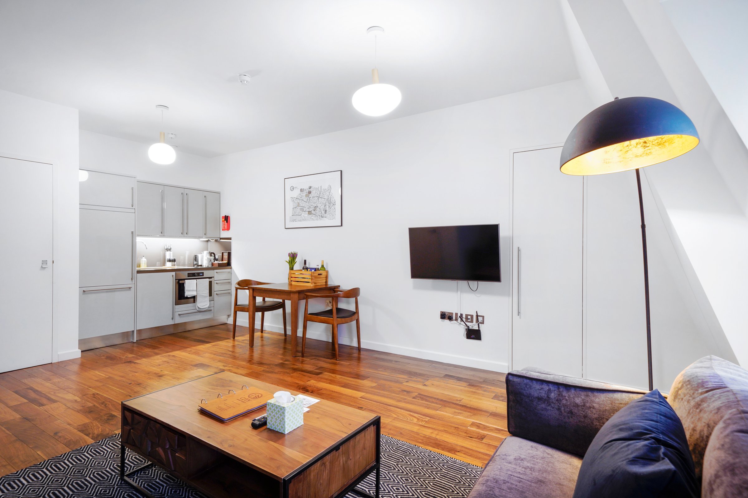 Lovat House - City Apartments